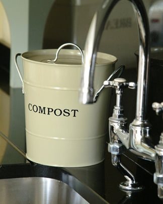 The 2-in-1 Kitchen Compost Pail – Renee's Garden